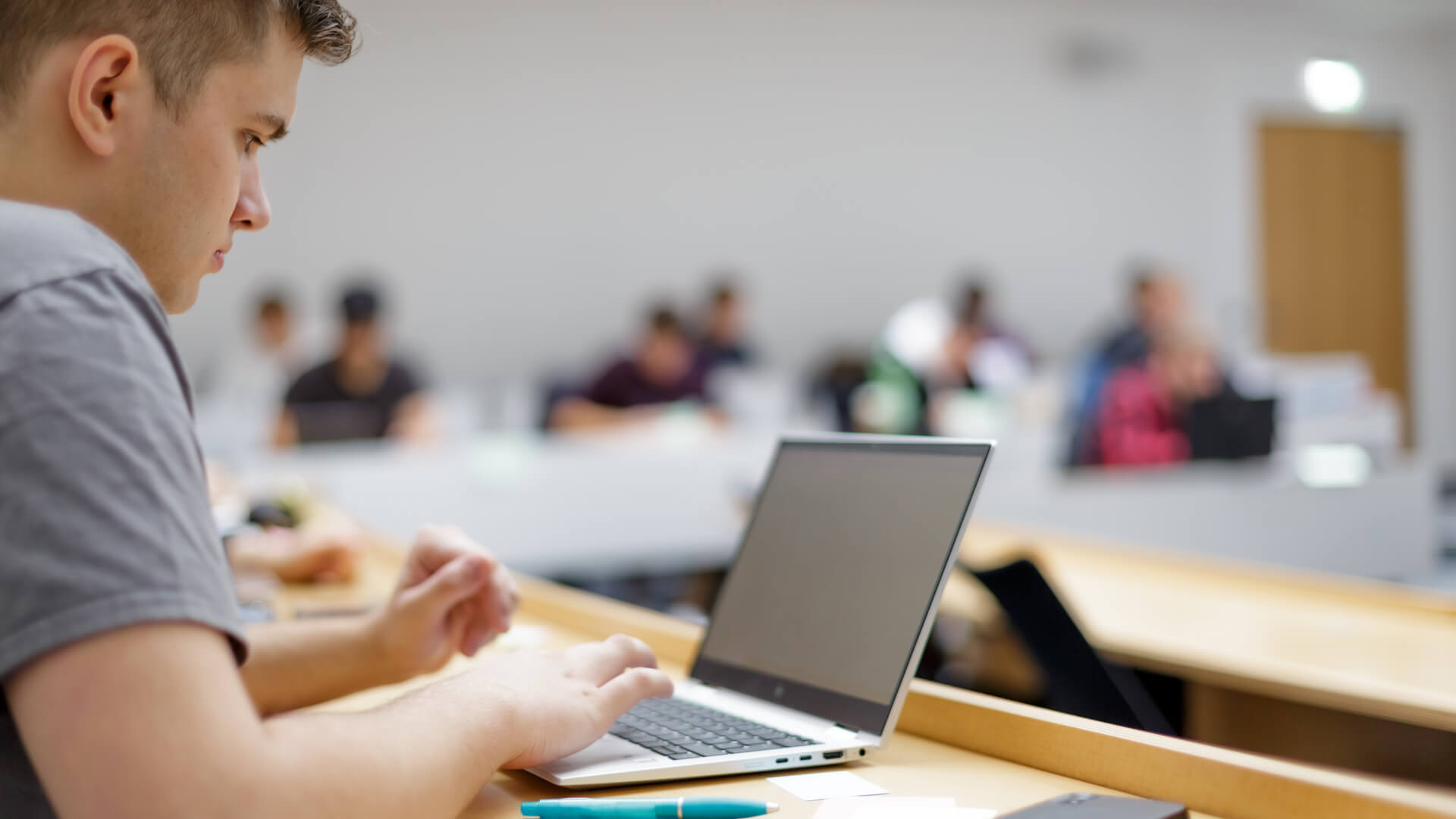 Studieren an der Hochschule der Bayerischen Wirtschaft Studieren an der Hochschule der Bayerischen Wirtschaft